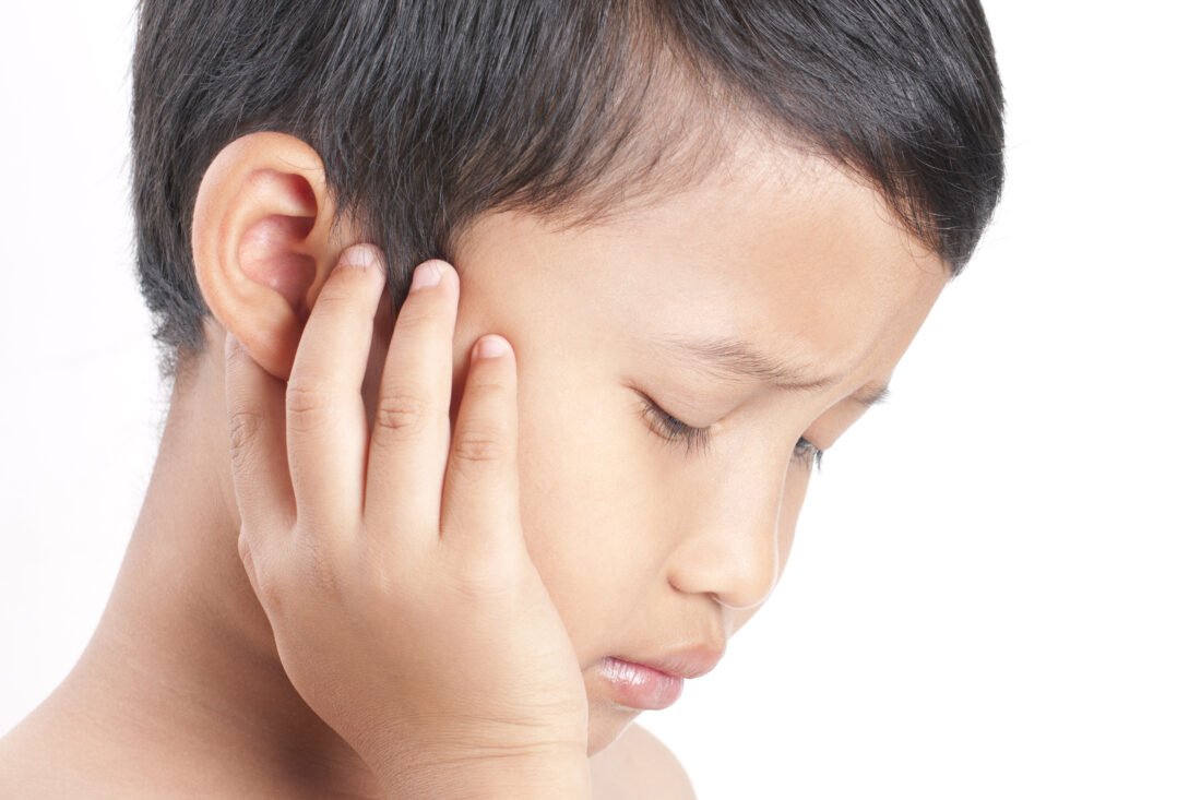 Herbal Oil Treatment Soothes Childhood Earache - Mother Earth Living